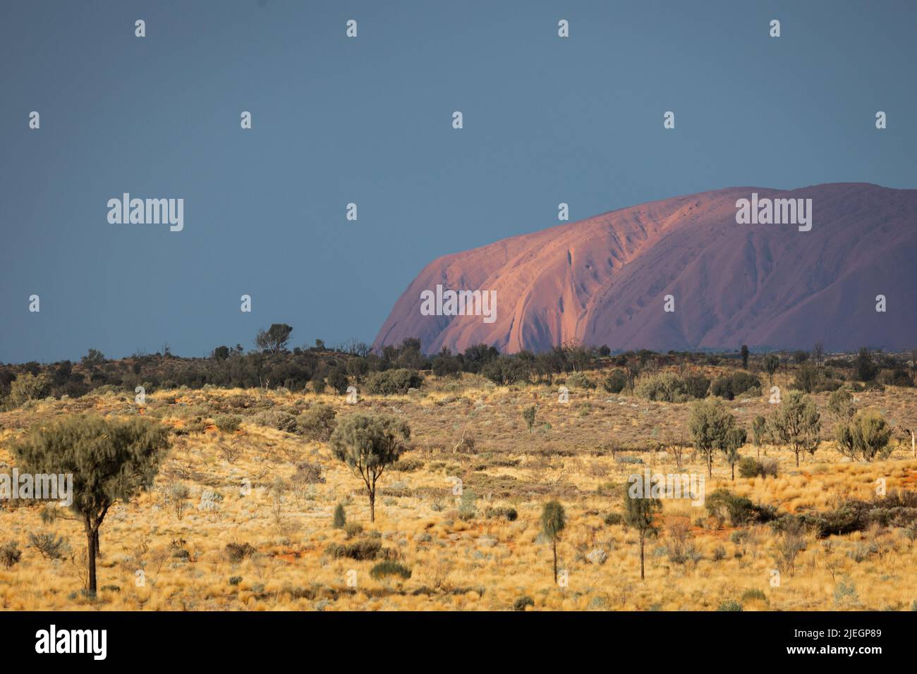 Monolithe ayers rock Banque de photographies et d’images à haute ...
