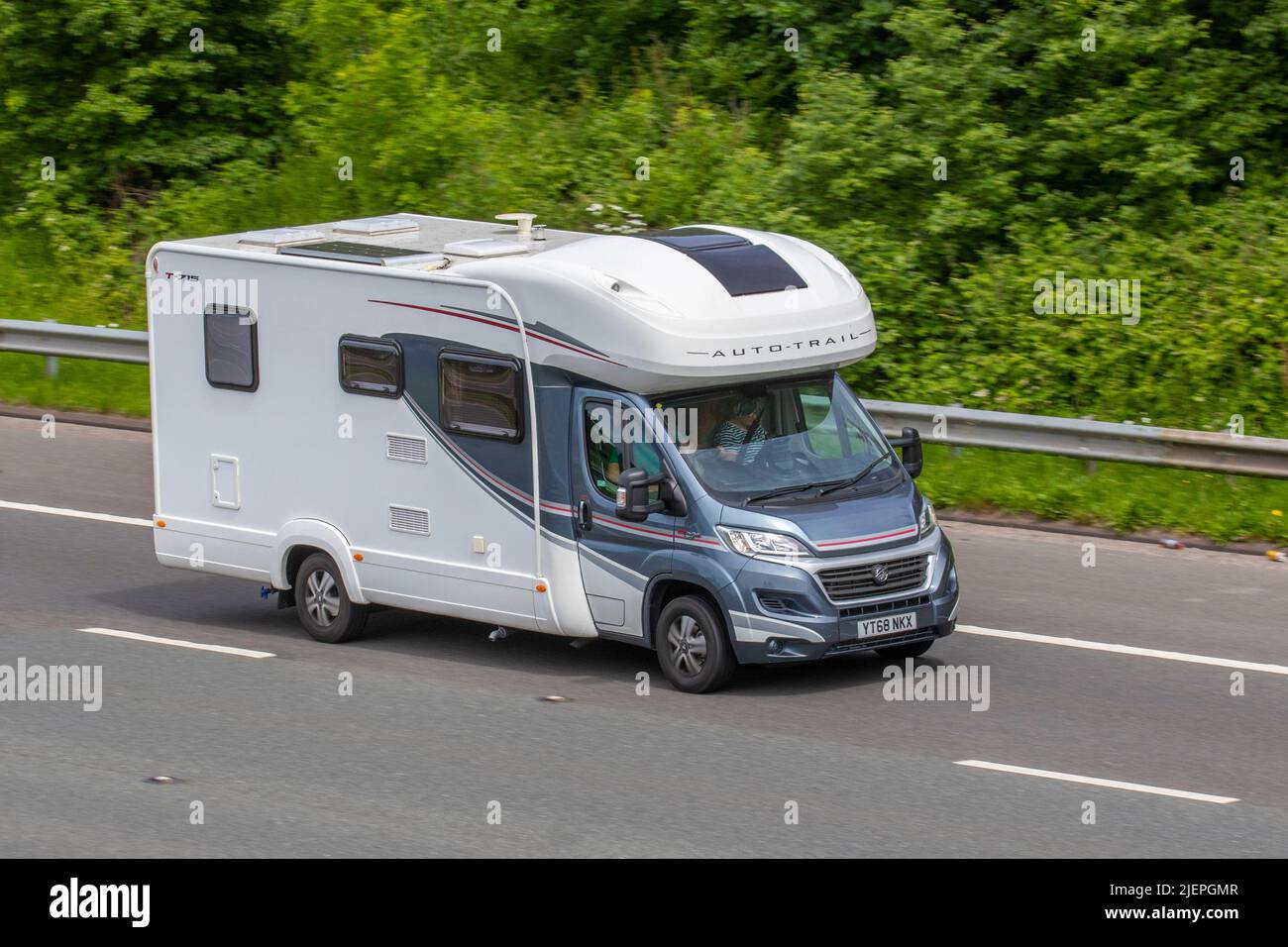 Camping car fiat auto trail Banque de photographies et d’images à haute ...