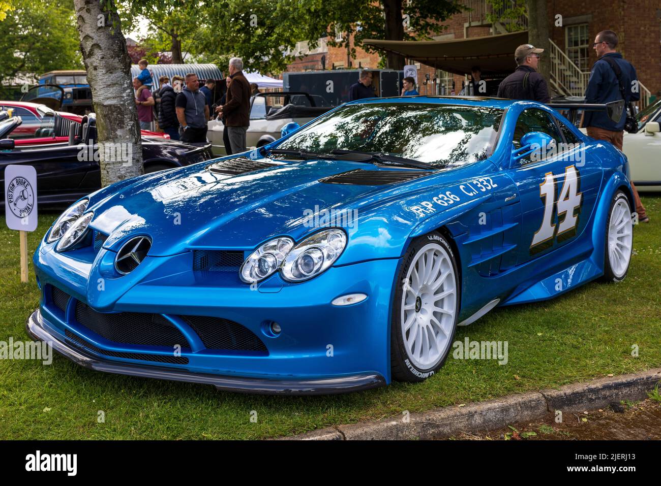 Mercedes-Benz SLR McLaren HDK, en exposition au Bicester Heritage ...