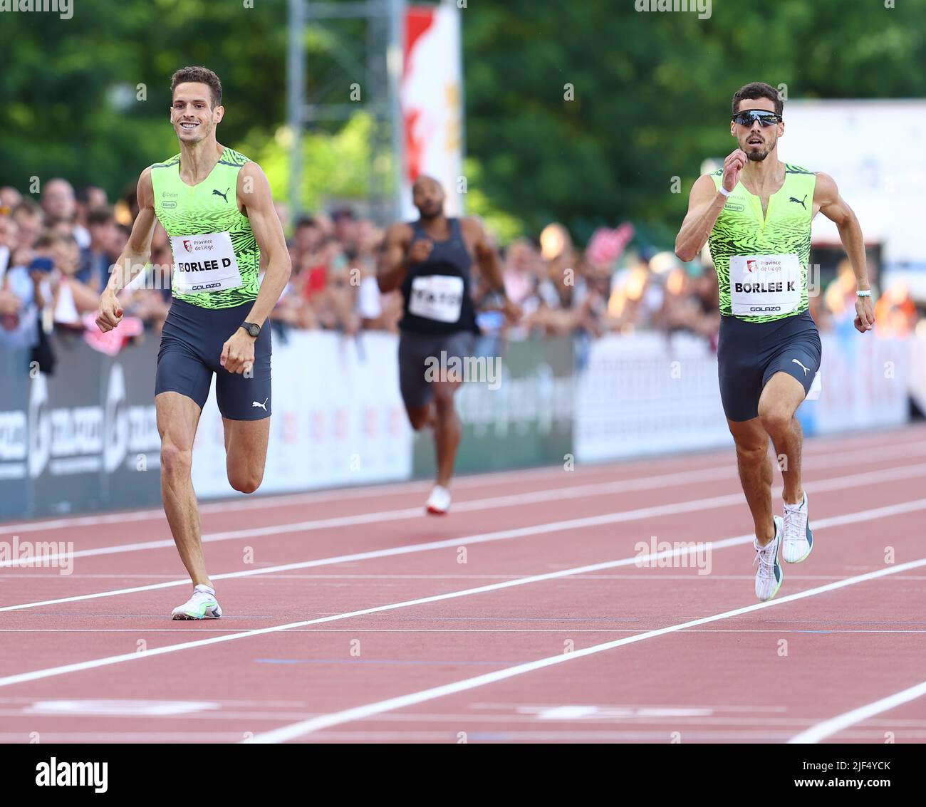 Dylan Borlee Belge et Kevin Borlee Belge photographiés en action lors ...