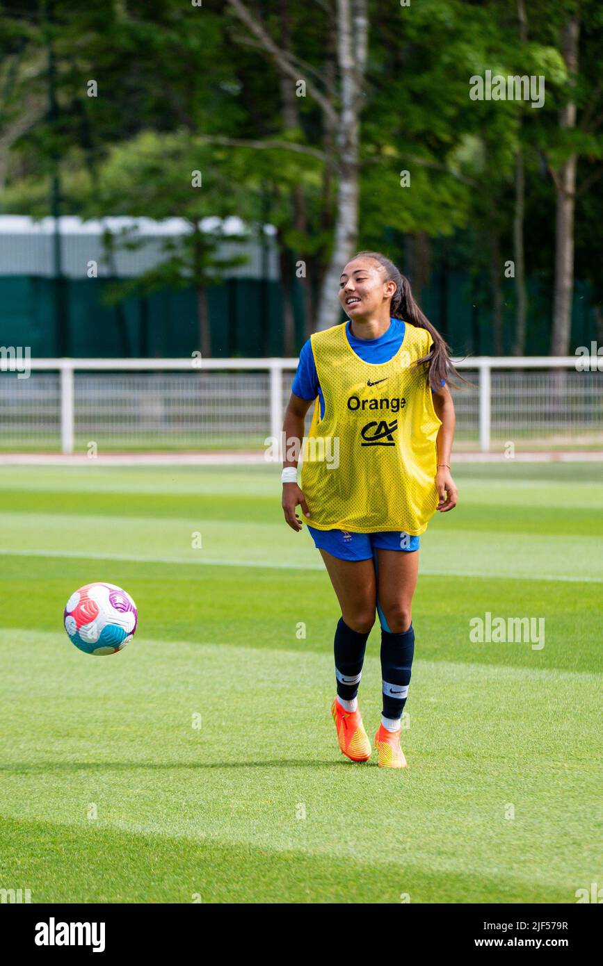 29 juin 2022, Rome, France: Selma Bacha de France contrôle le ballon ...