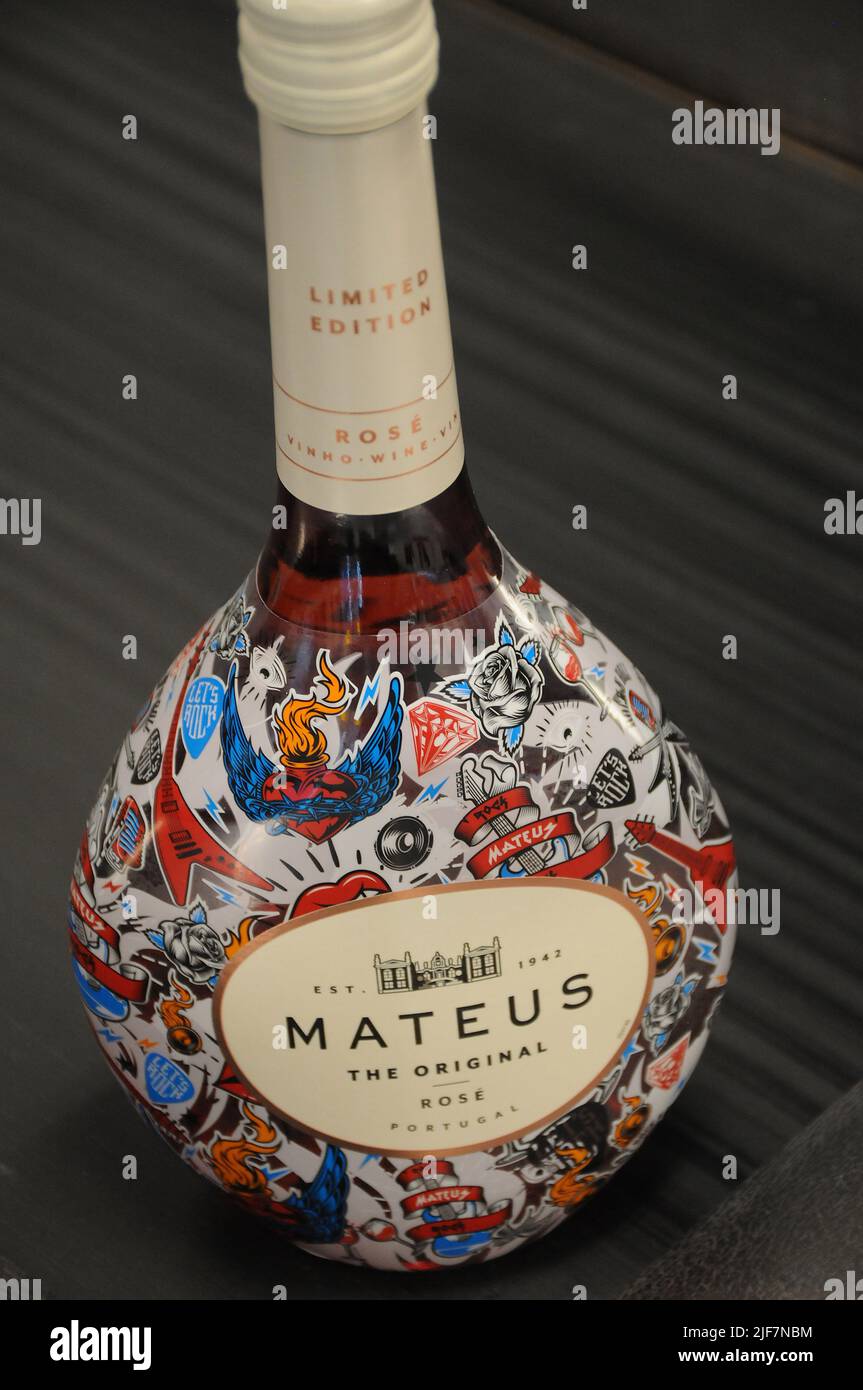 Mateus le vin d'origine Banque de photographies et d’images à haute ...