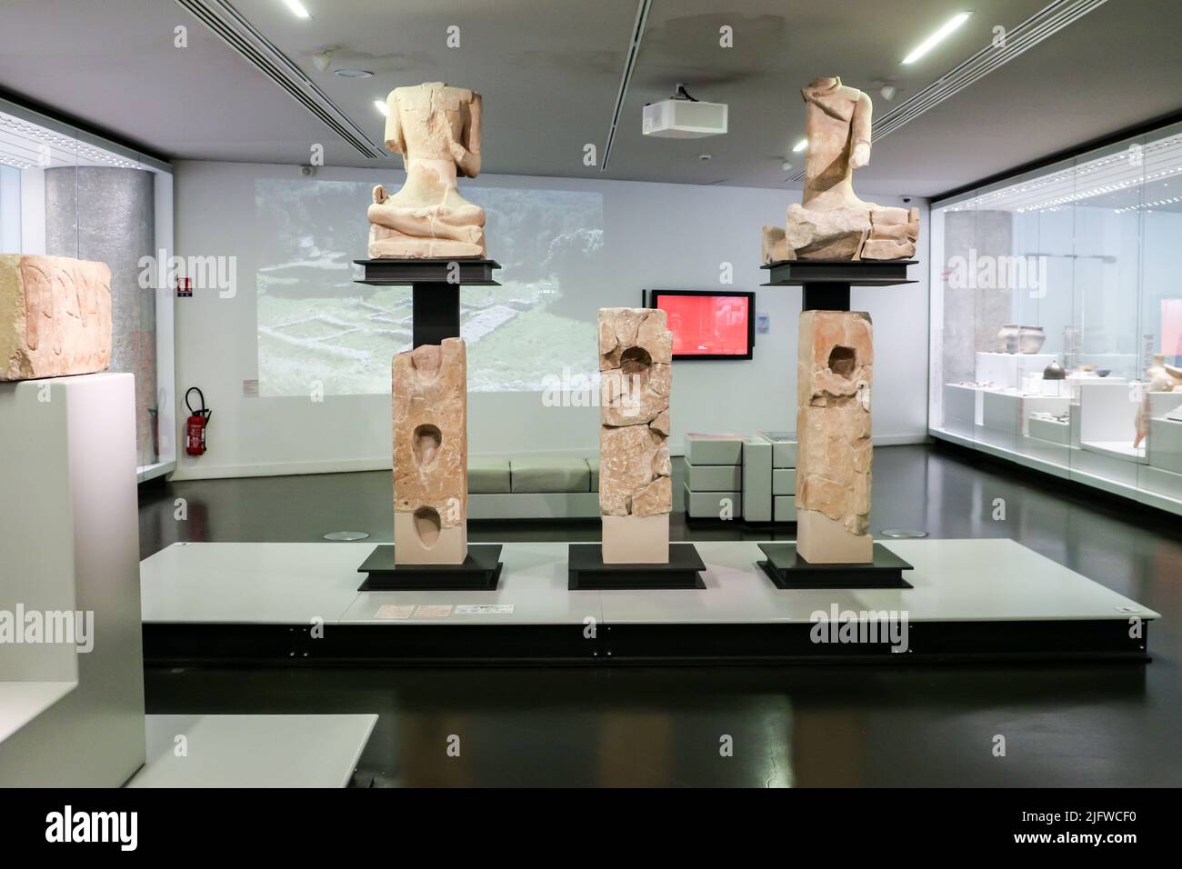 Oppidum de roquepertuse Banque de photographies et d’images à haute ...