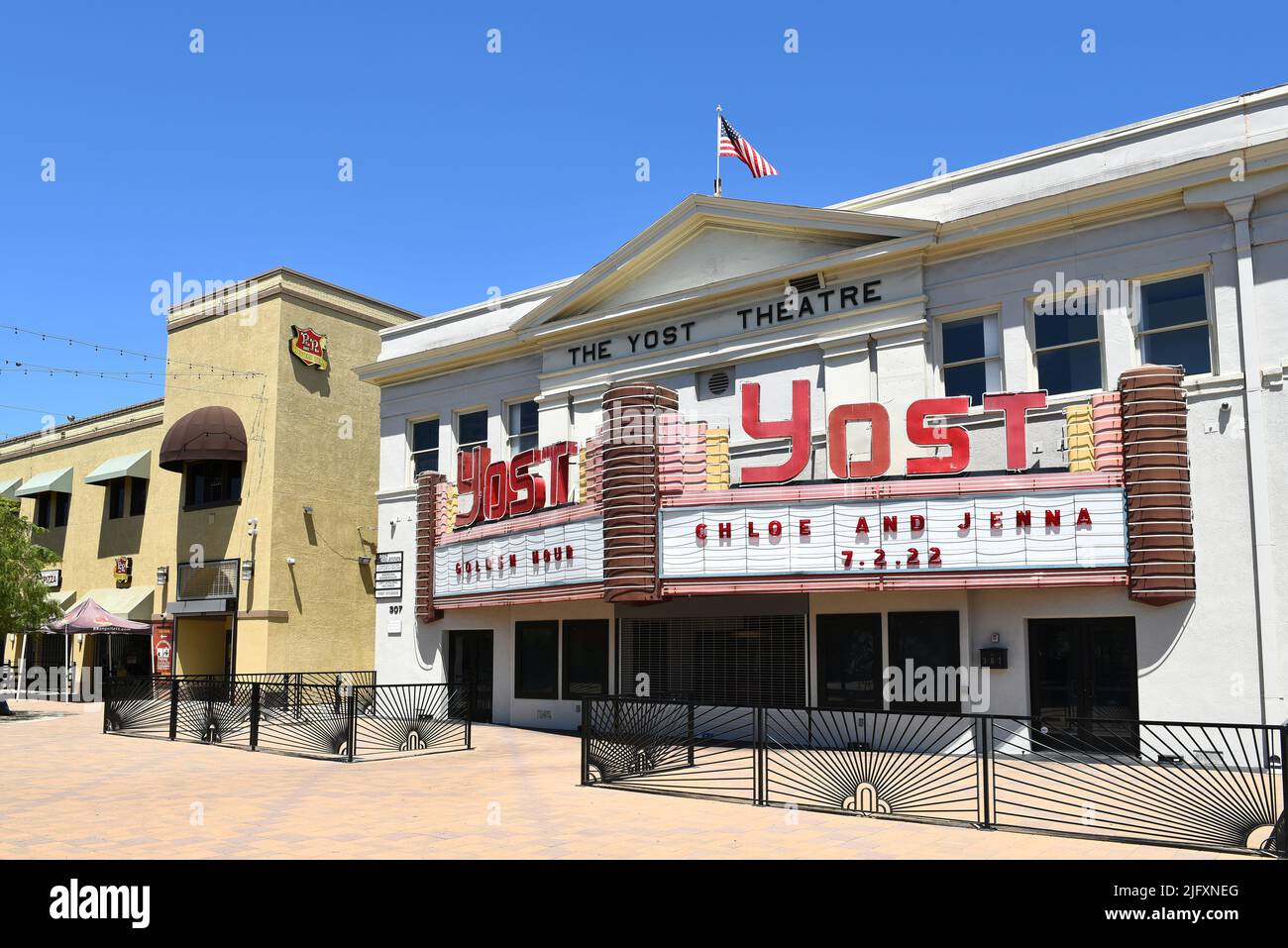 SANTA ANA, CALIFORNIE - 4 juillet 2022 : le théâtre historique Yost, le ...