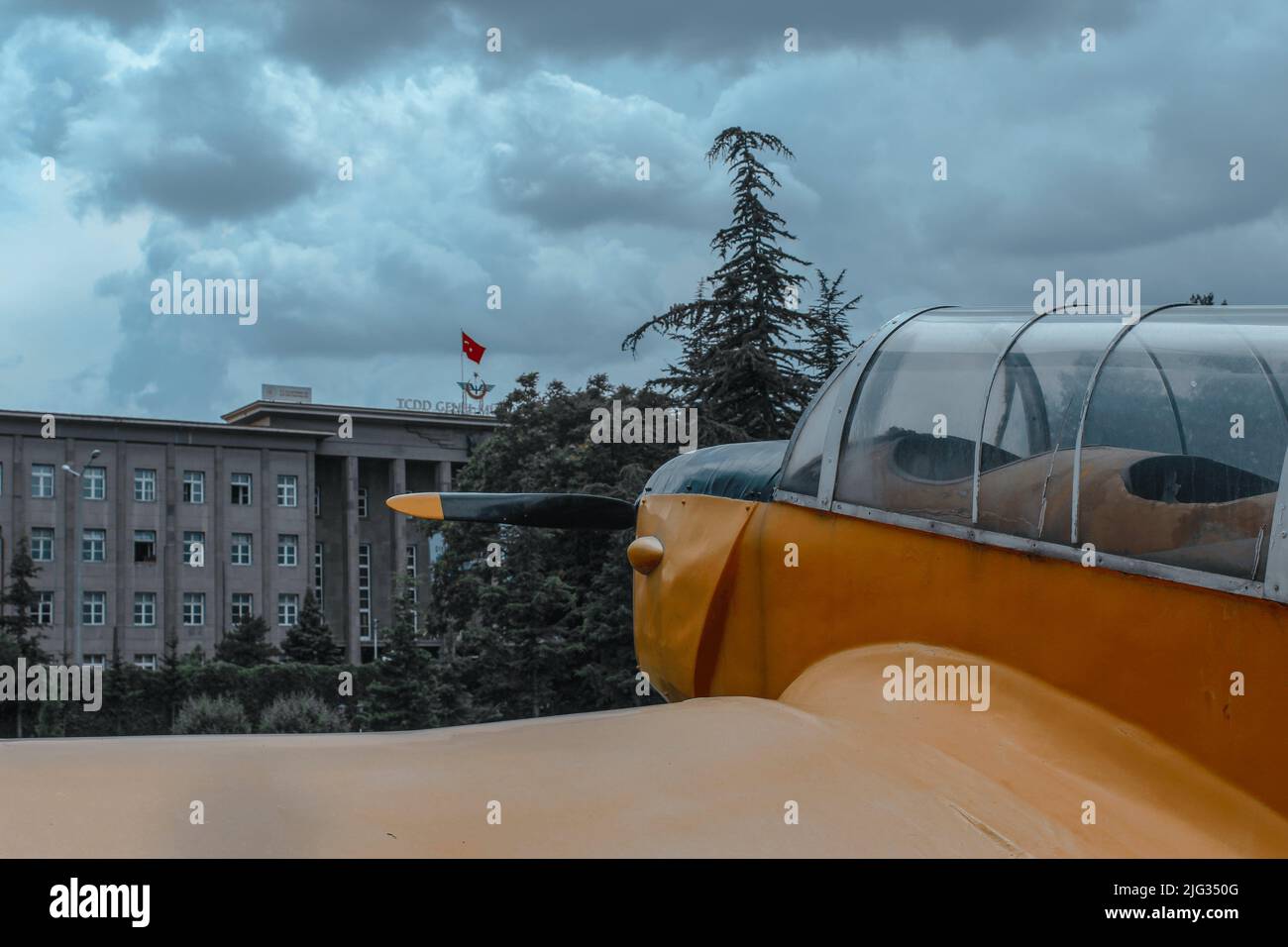 Savas ucagi Banque de photographies et d’images à haute résolution - Alamy