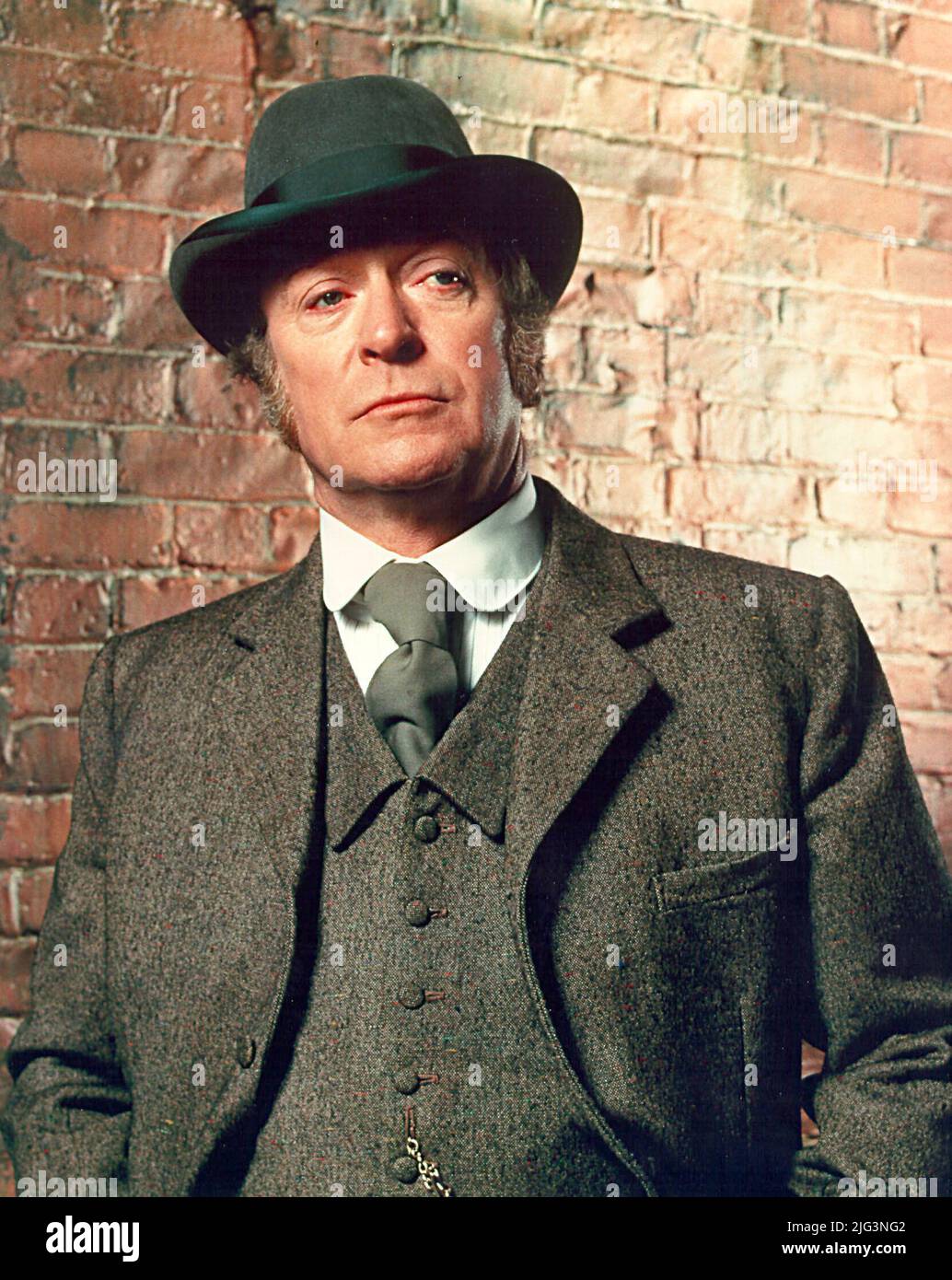 Michael caine jack ripper 1988 Banque de photographies et d’images à ...
