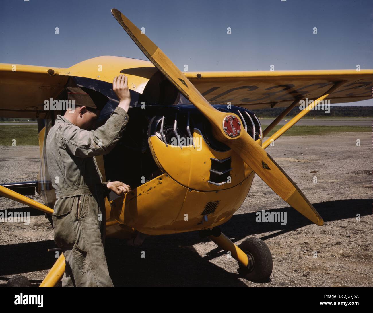 Avion de patrouille Banque de photographies et d’images à haute ...