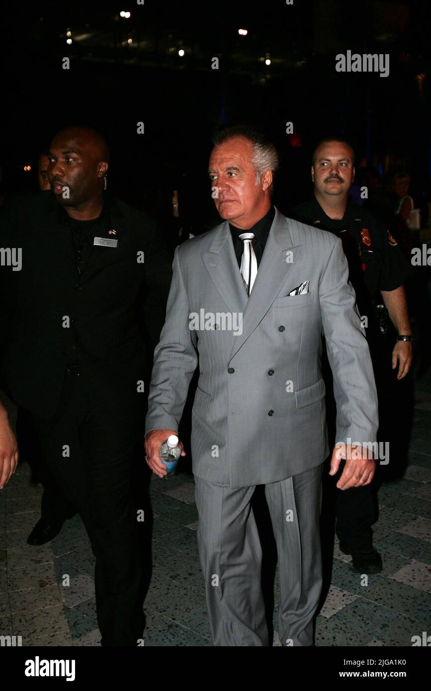 FORT LAUDERDALE, FL - 19 juin : James Gandolfini, l'acteur primé Emmy ...