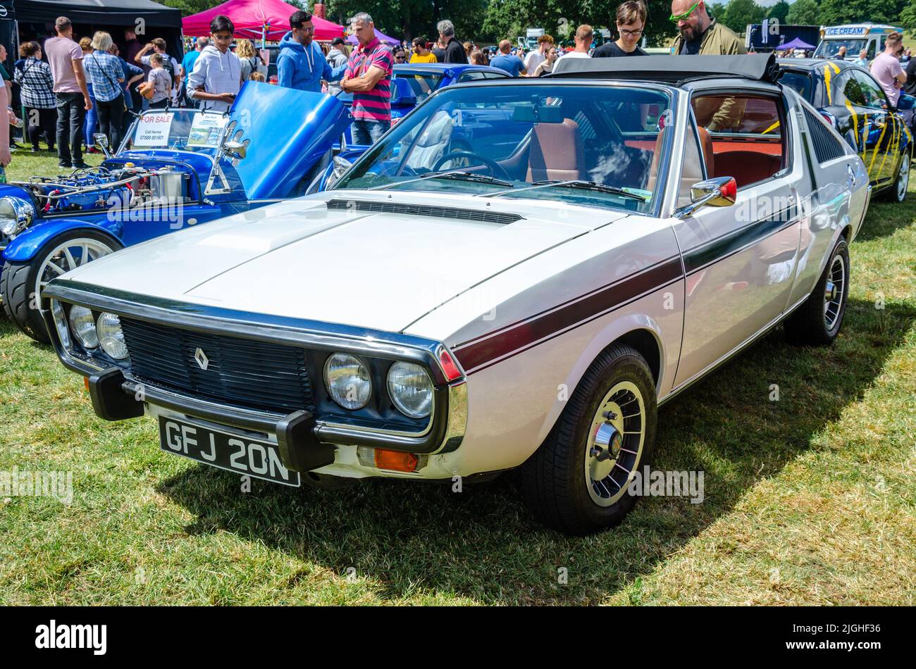 Renault 17 gordini Banque de photographies et d’images à haute ...