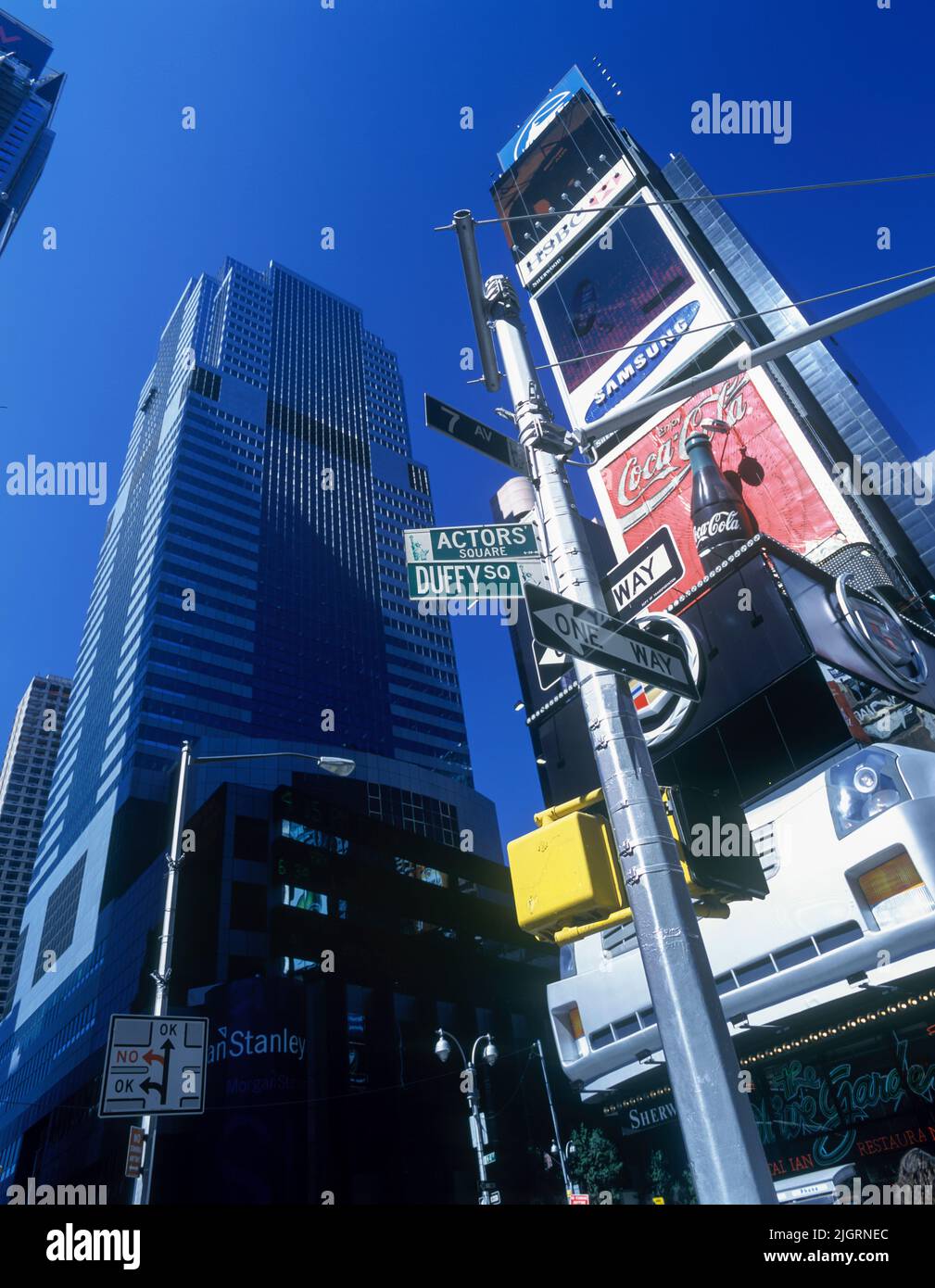 2002 TIMES SQUARE HISTORIQUE MANHATTAN NEW YORK CITY USA Photo Stock ...