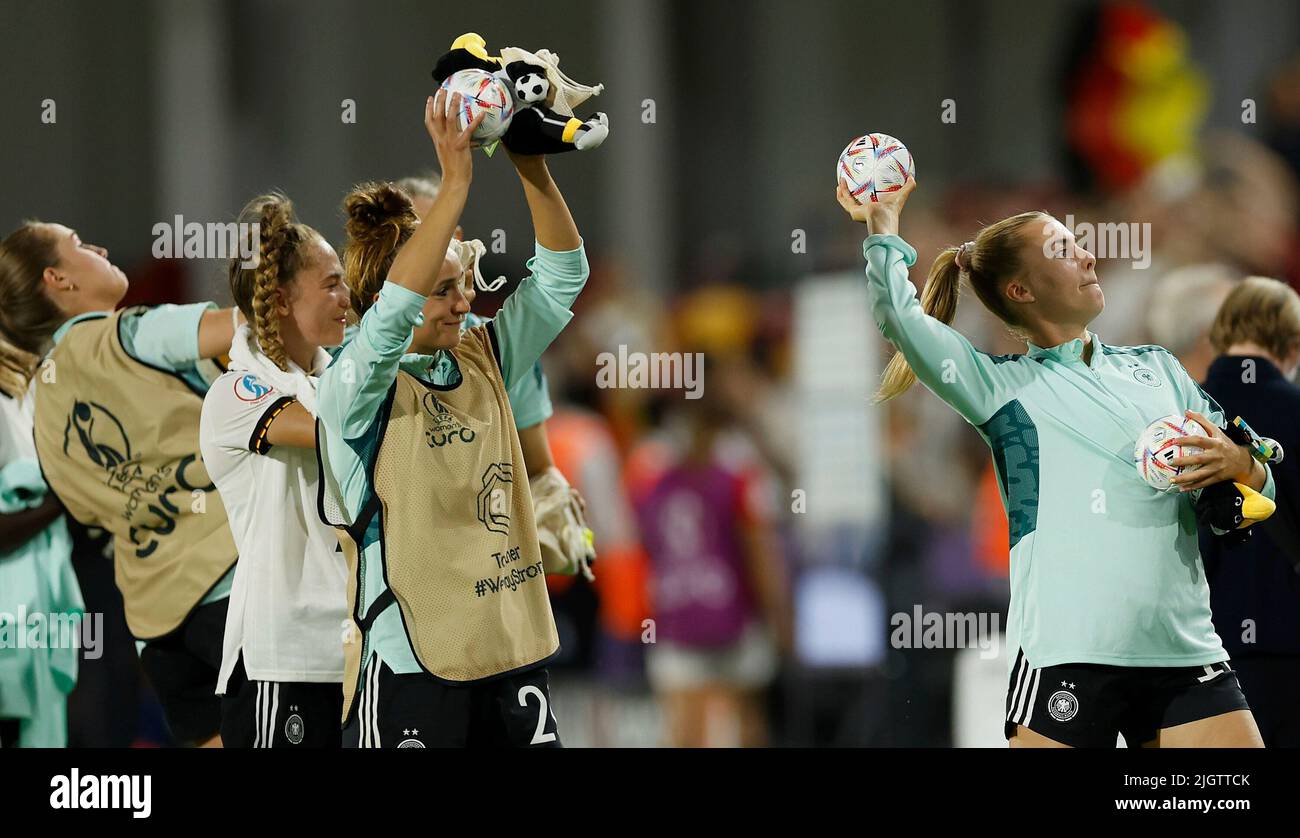 Laura freigang lina magull Banque de photographies et d’images à haute ...