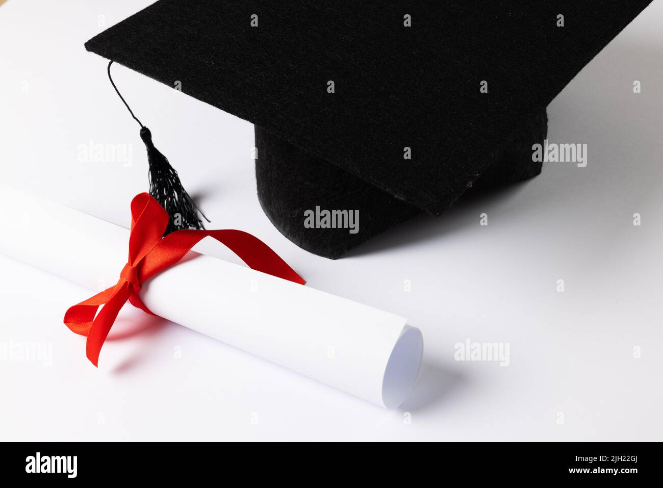 Symbole de chapeau de graduation Banque de photographies et d’images à ...