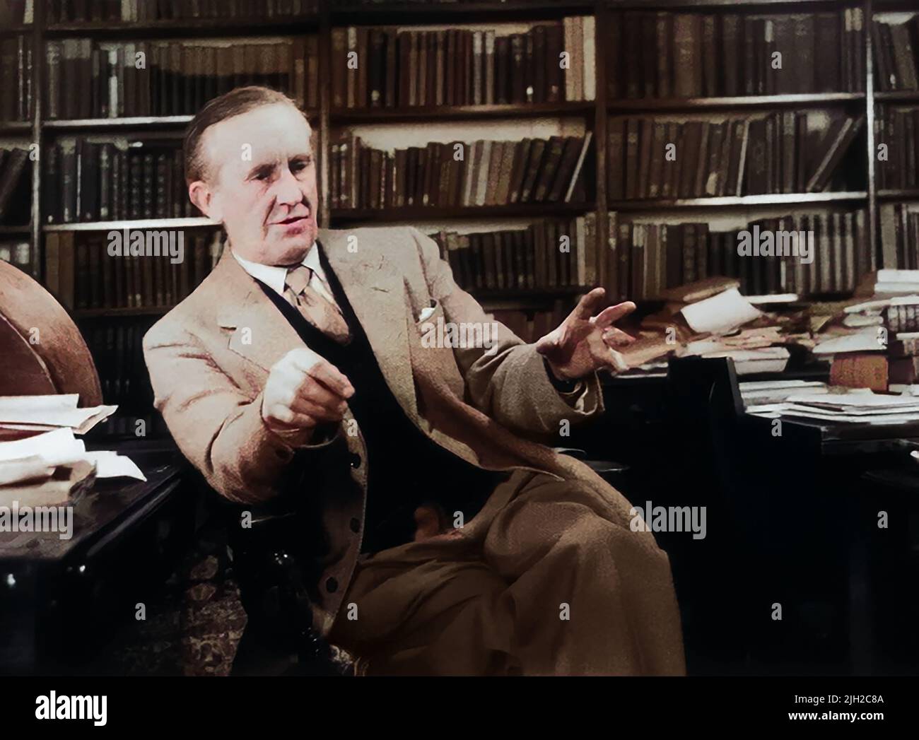 John ronald reuel tolkien Banque de photographies et d’images à haute ...