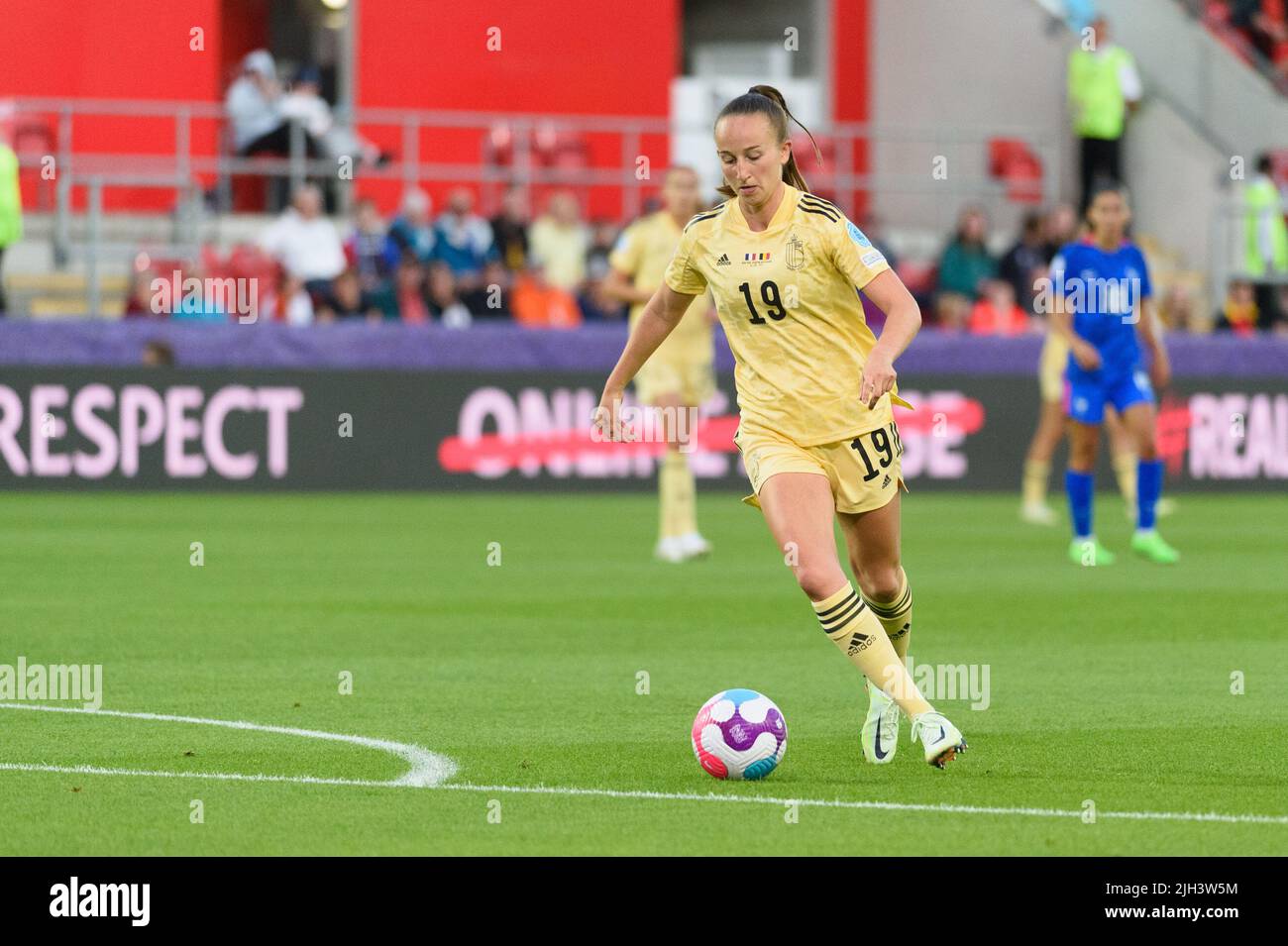 Uefa femmes euro 2022 france belgique Banque de photographies et d’images à haute résolution - Alamy