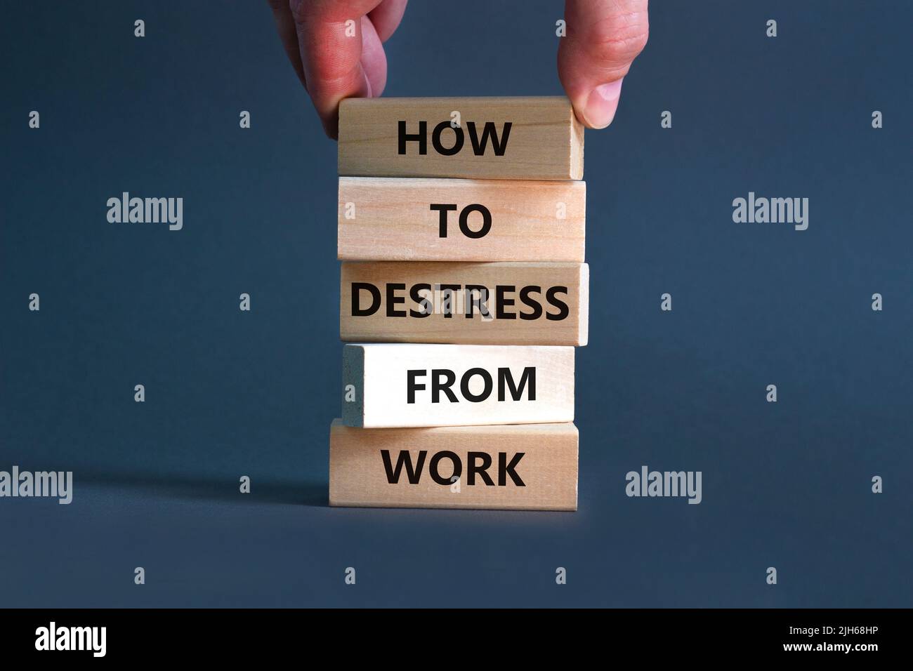 Symbole de sortie du travail. Mots-clés Comment s'en sortir du travail ...