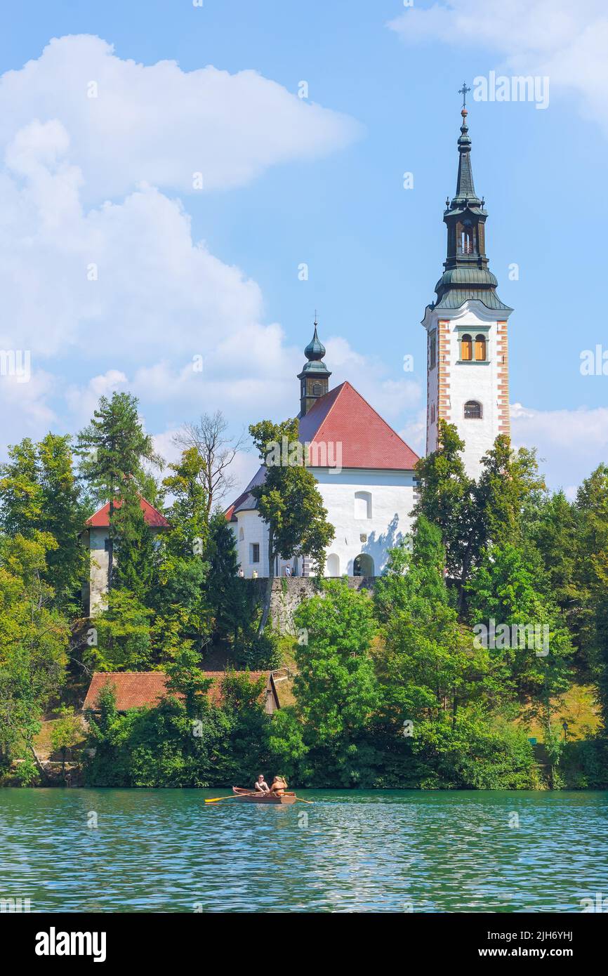 Lac Bled, Slovénie - 20 août 2018 : vue verticale de l'Assomption de l ...