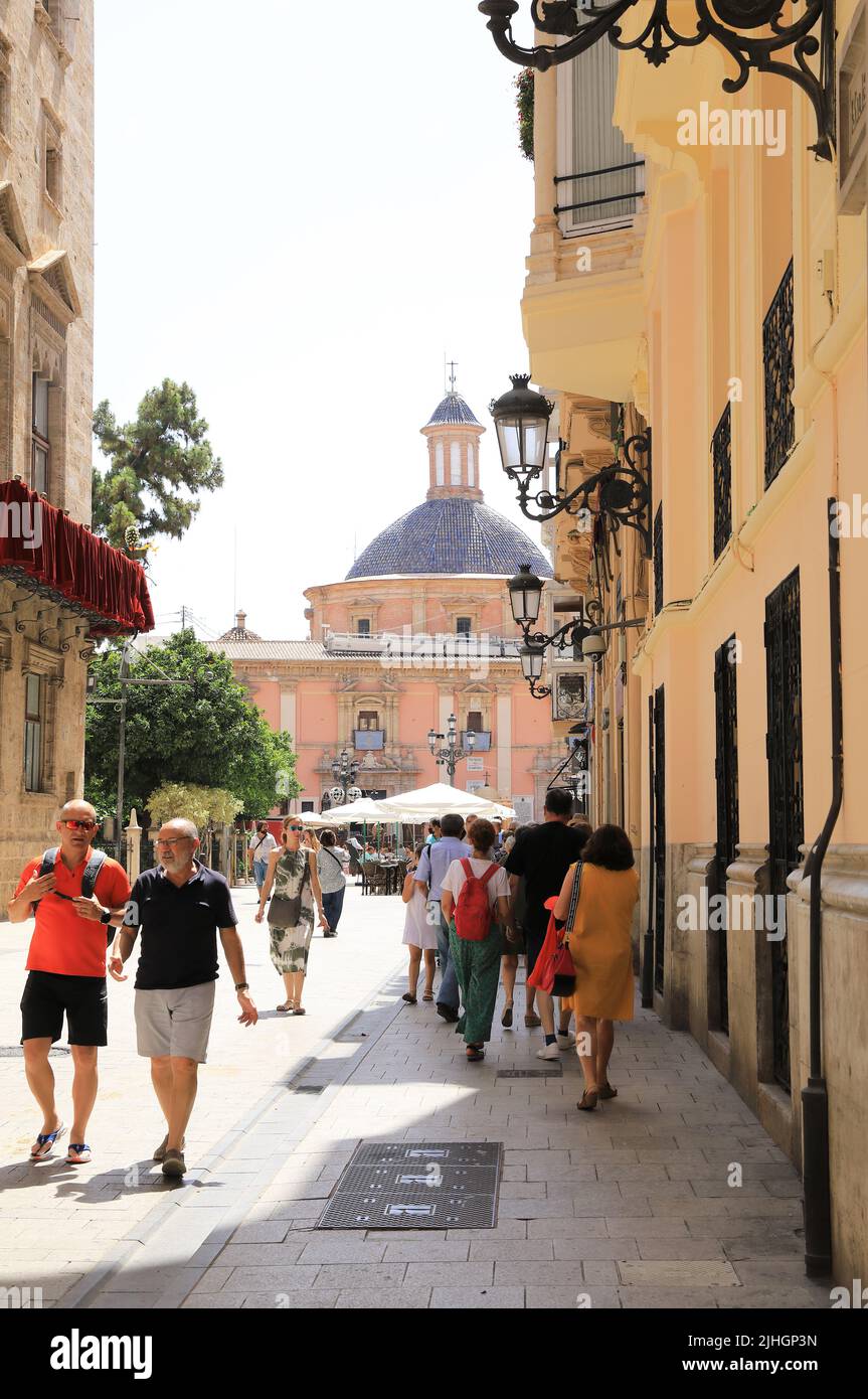 Véritable basilique de Nuestra de Los Desamparados, célèbre sanctuaire ...