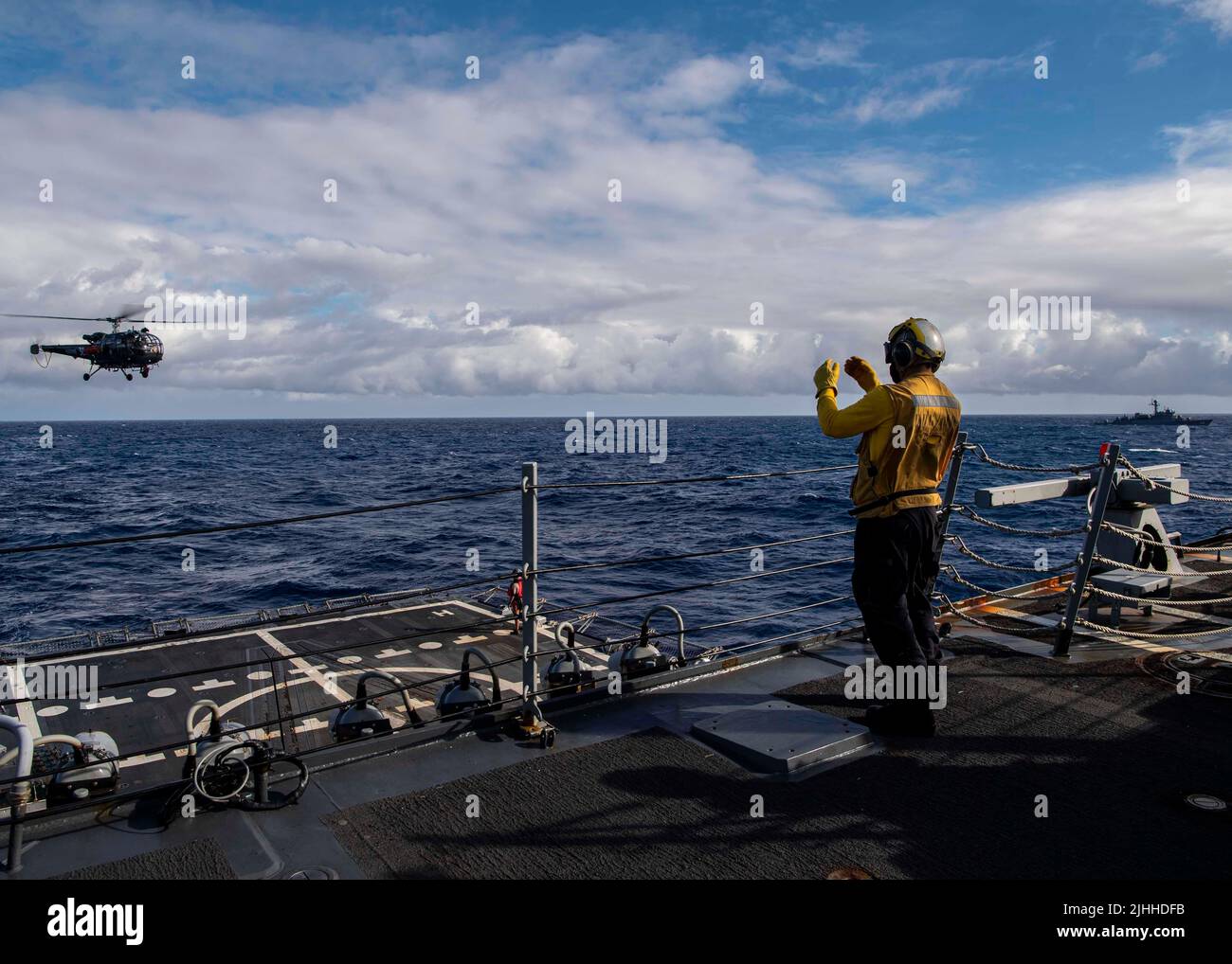 OCÉAN PACIFIQUE (15 juillet 2022) Nicholas Steinhaus, marin de la ...