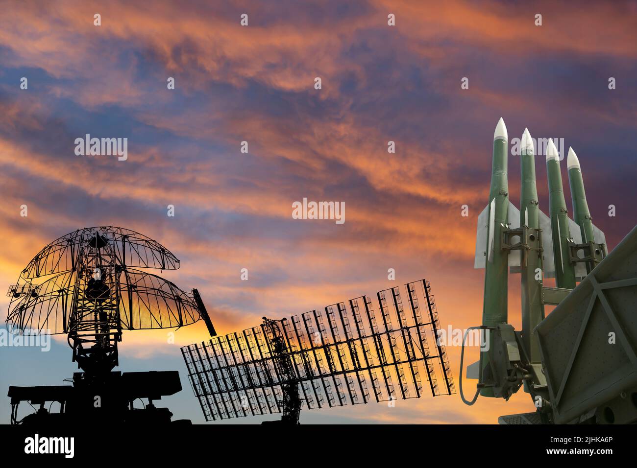 Radars de défense aérienne des systèmes antiaériens mobiles militaires ...