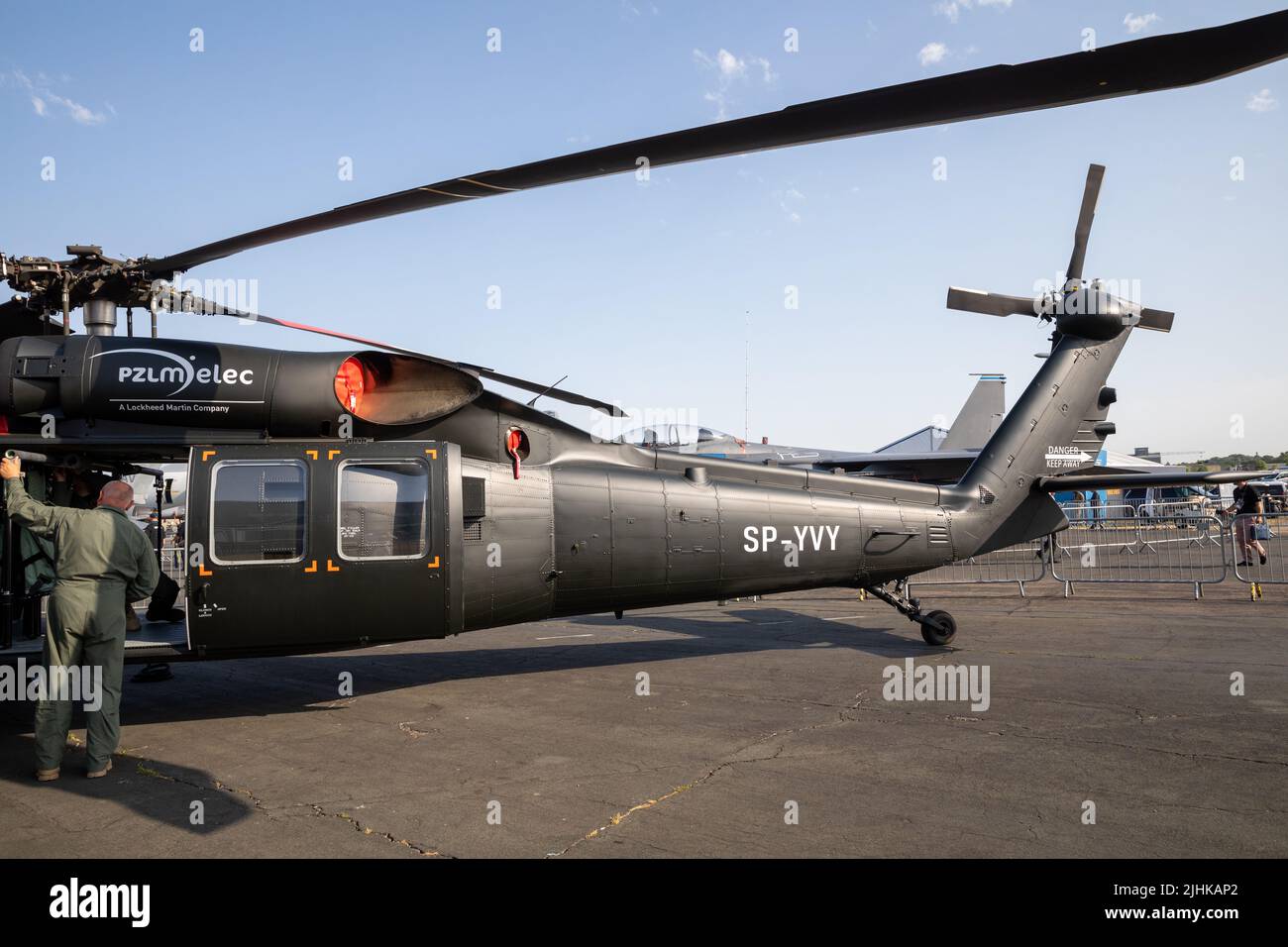 Sikorsky s 70i blackhawk Banque de photographies et d’images à haute ...