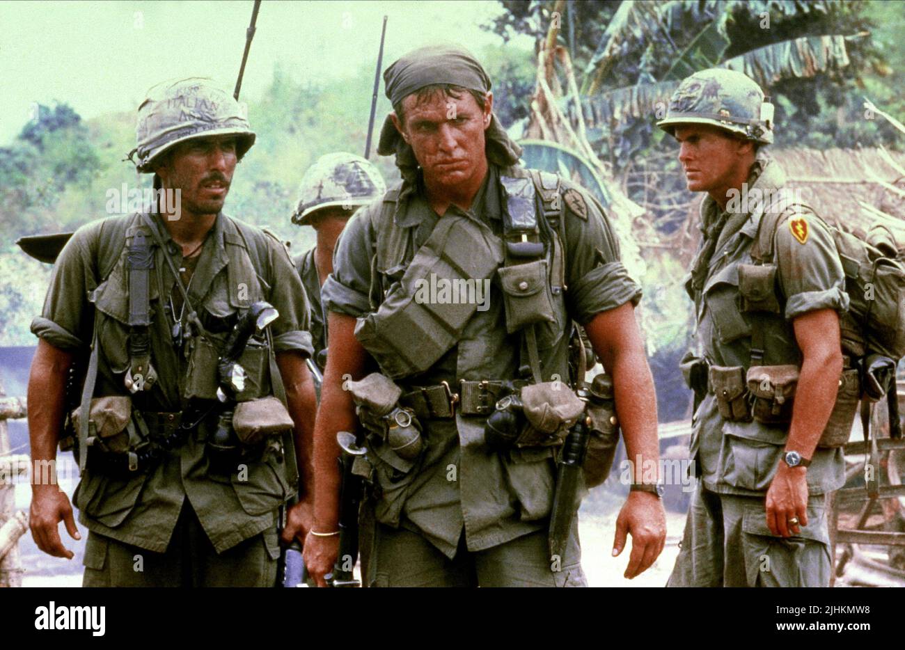 Tom berenger Banque de photographies et d’images à haute résolution - Alamy