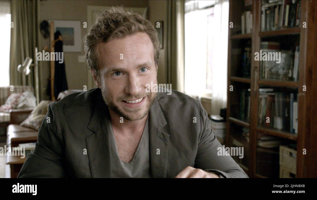 Rafe spall Banque de photographies et d’images à haute résolution - Alamy