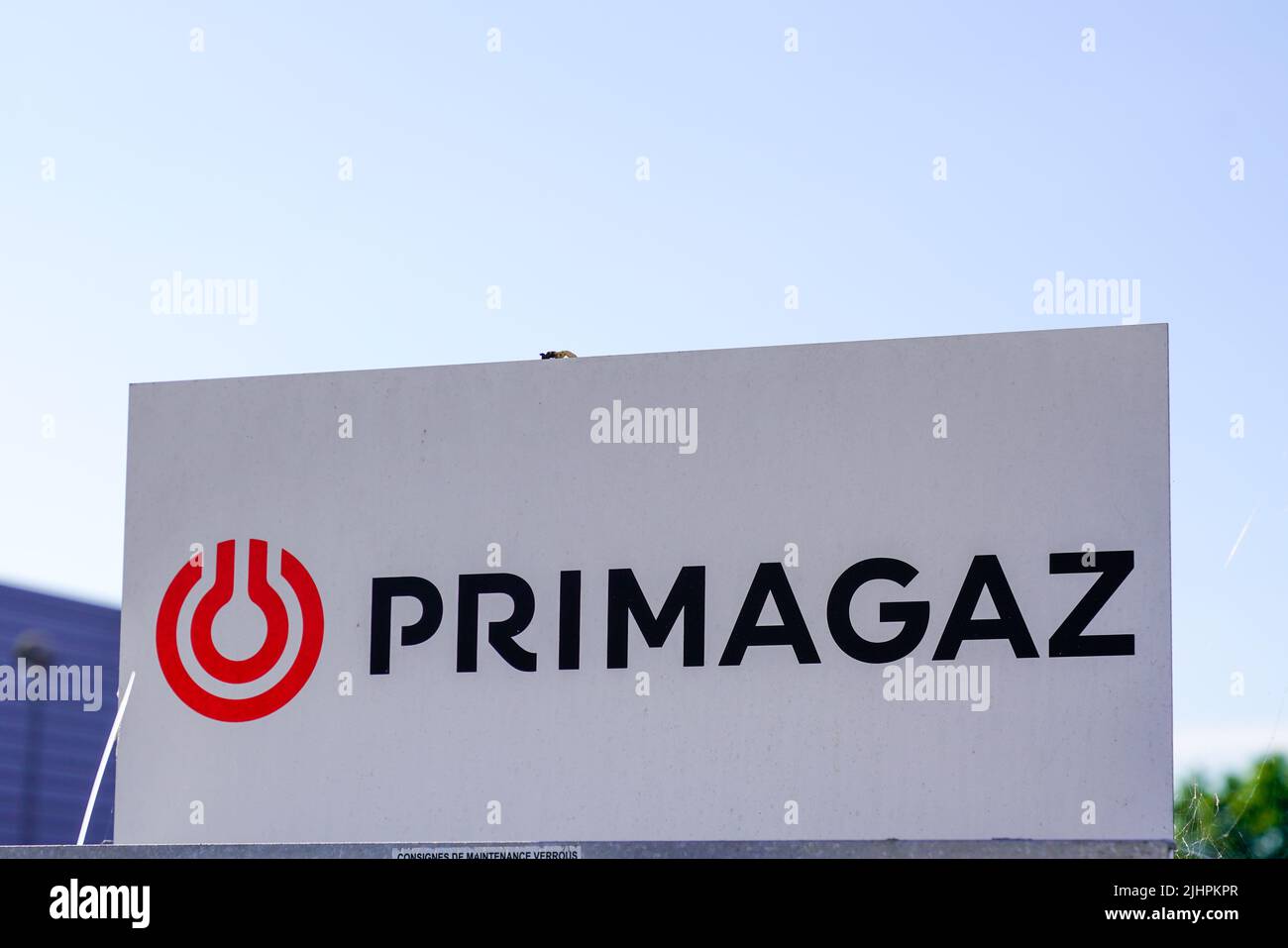 Bordeaux , Aquitaine France - 07 04 2022 : panneau primagaz logo signe ...