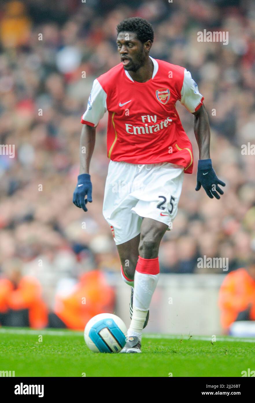 Emmanuel adebayor of arsenal Banque de photographies et d’images à ...