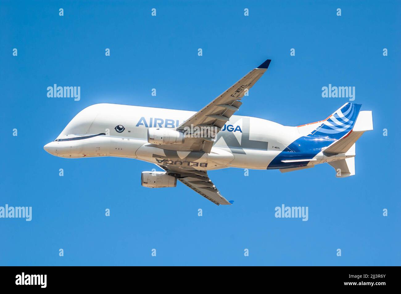 ANGLETERRE- 16 juillet 2022 : gros plan d'un Airbus Beluga A330-700 ...