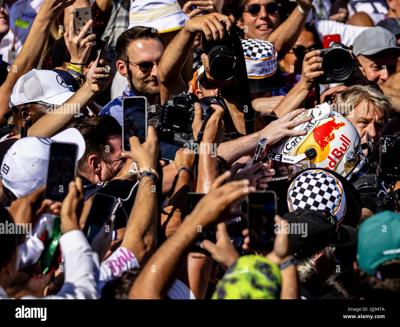 Le Castellet, France. 24 juillet 2022, LE CASTELLET - Max Verstappen ...
