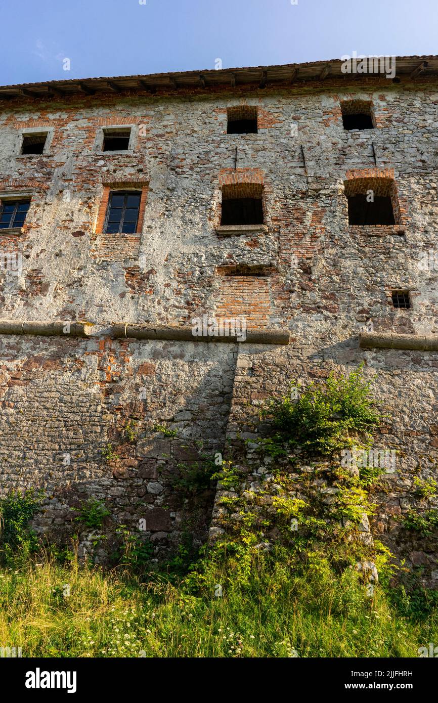 Le château de Turjak est l'un des plus grands châteaux encore debout de ...