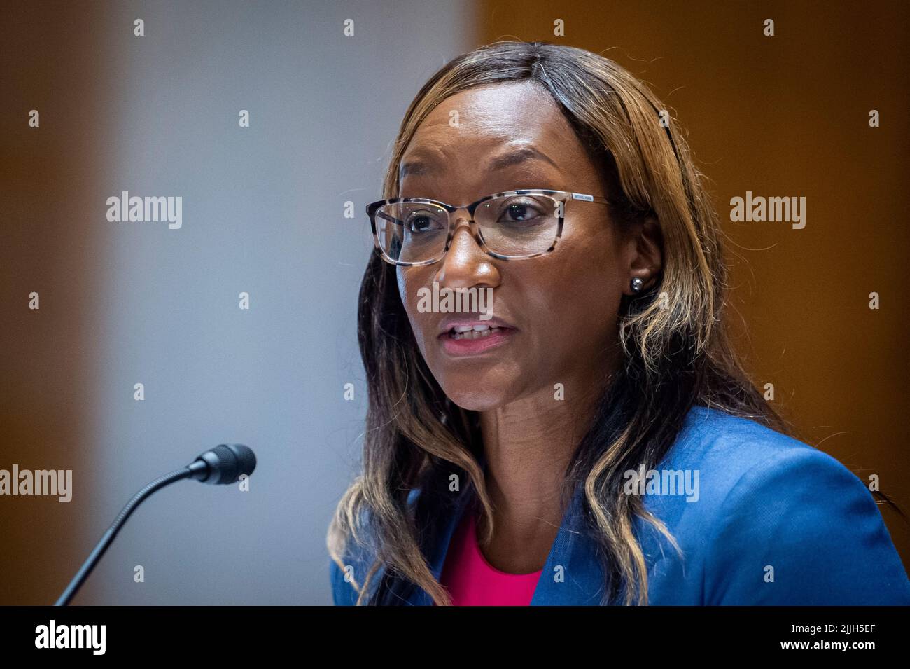 Neneh diallo Banque de photographies et d’images à haute résolution - Alamy