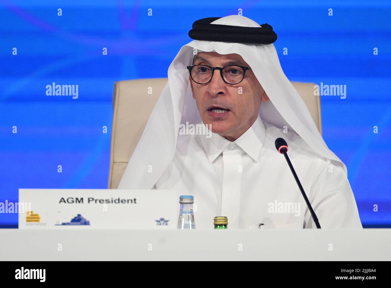 Qatar airways ceo akbar al baker Banque de photographies et d’images à ...