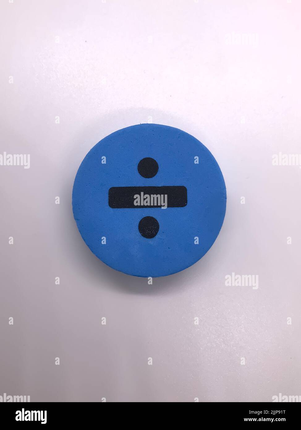 Signe de division math Banque de photographies et d’images à haute ...