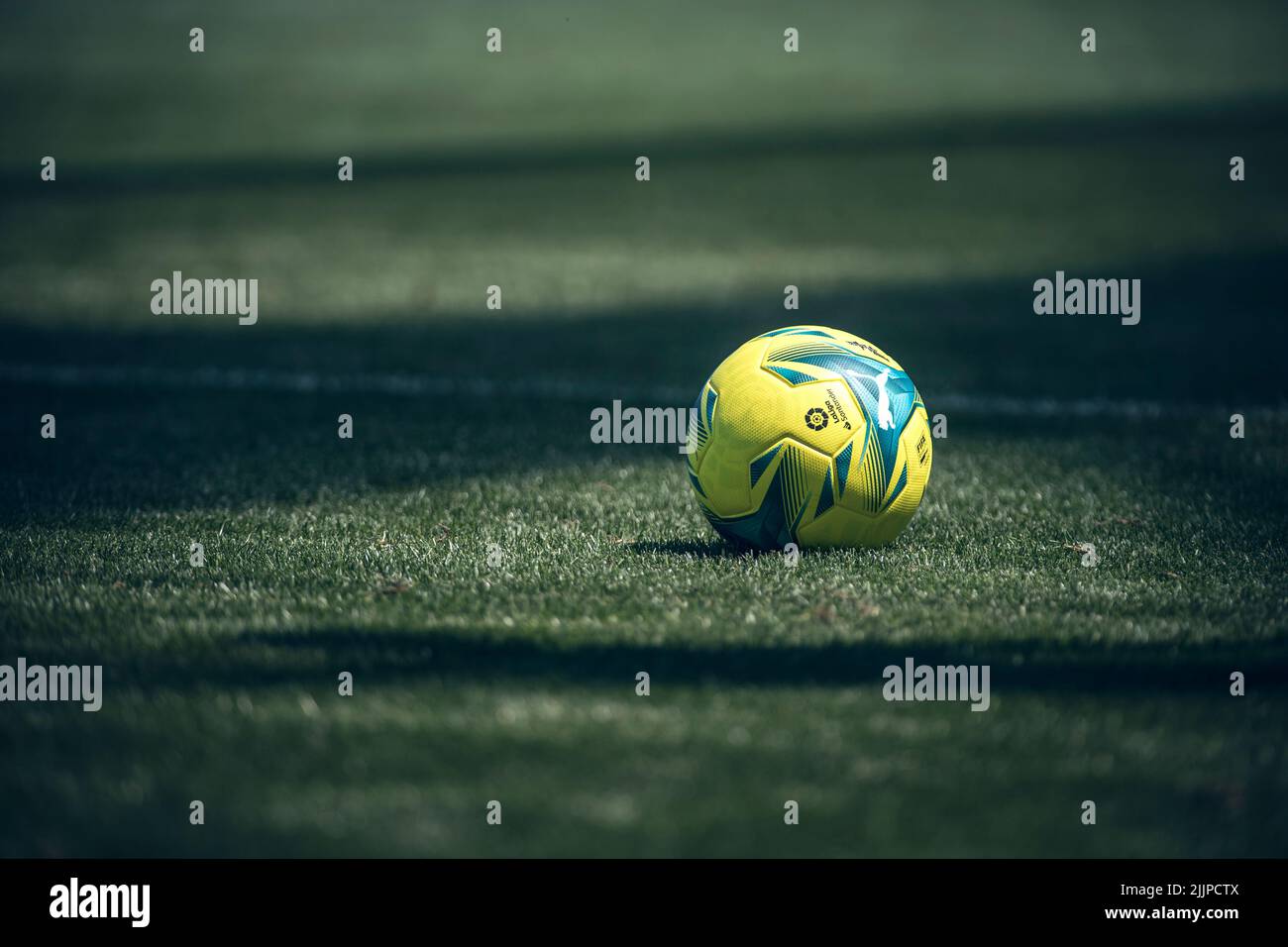 Ballons de foot pluie Banque de photographies et d’images à haute ...