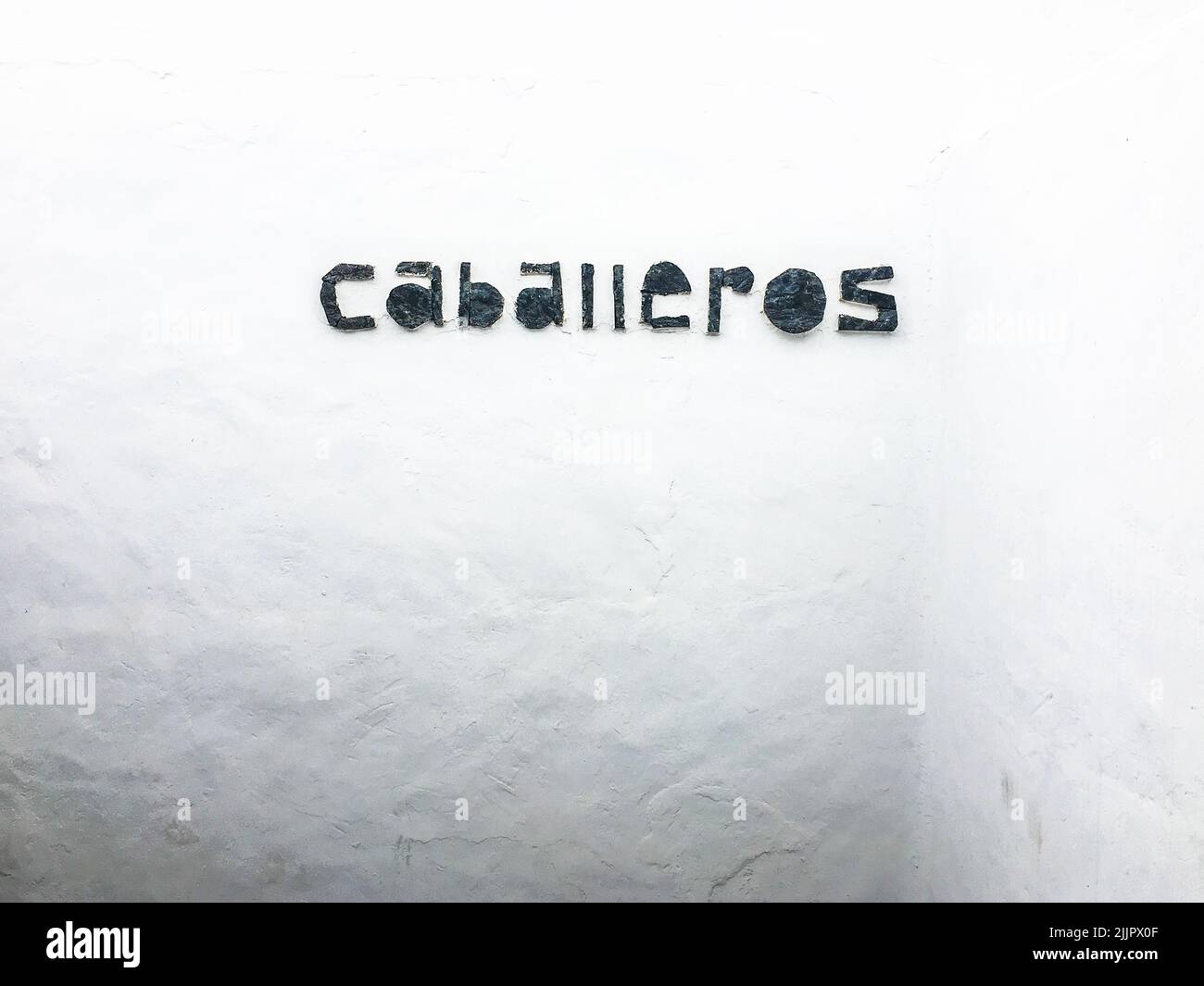 Lettres sur le mur Banque de photographies et d’images à haute ...