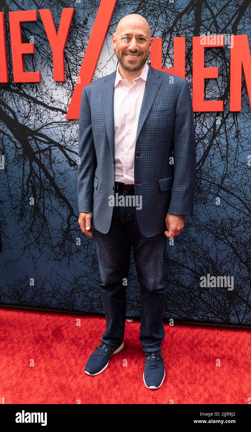 New York, NY - 27 juillet 2022: Matt Strauss assiste à la première New ...