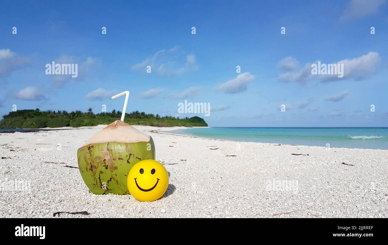 Smiley emoji mer Banque de photographies et d’images à haute résolution ...