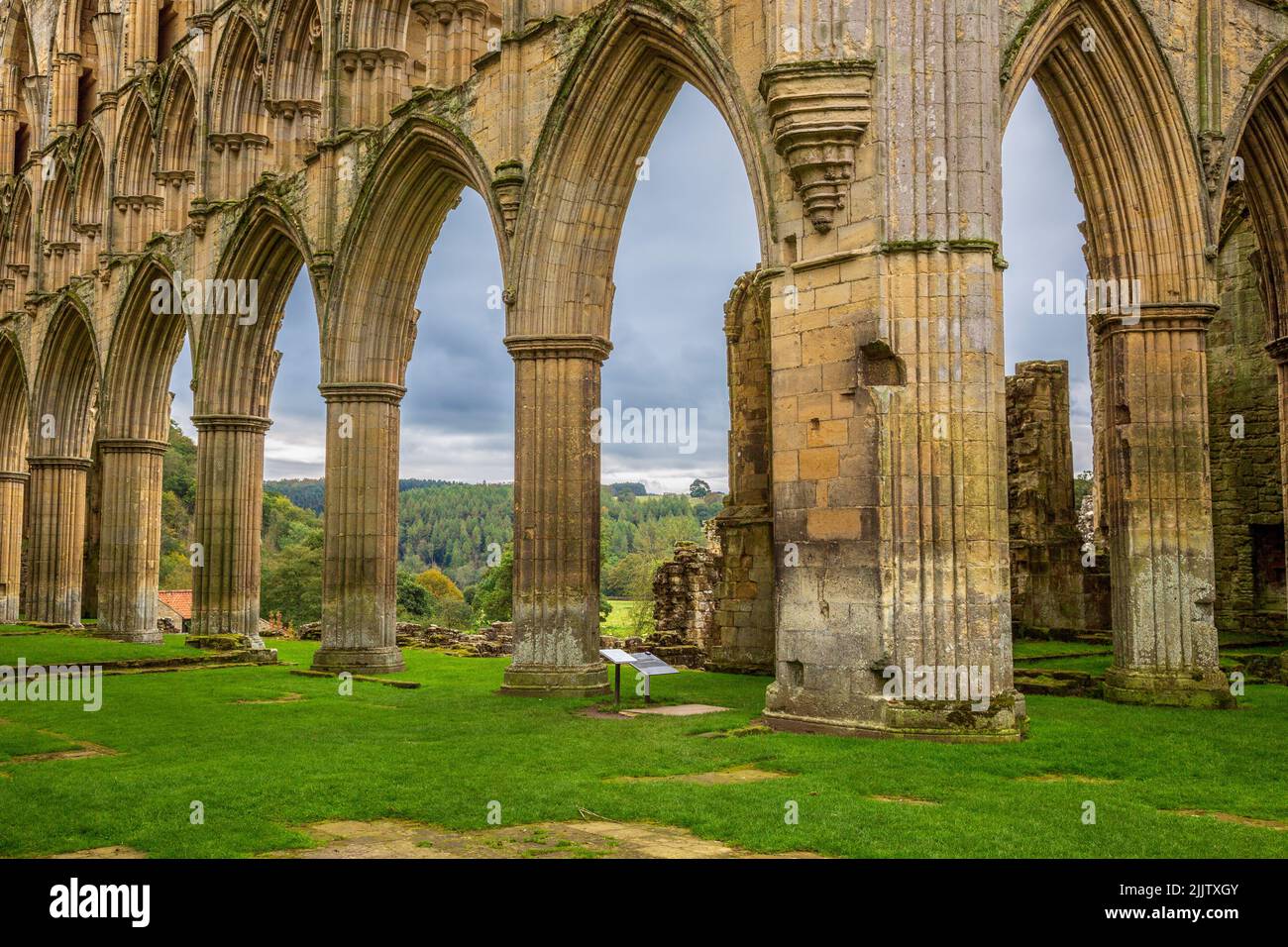 Archway archways Banque de photographies et d’images à haute résolution ...