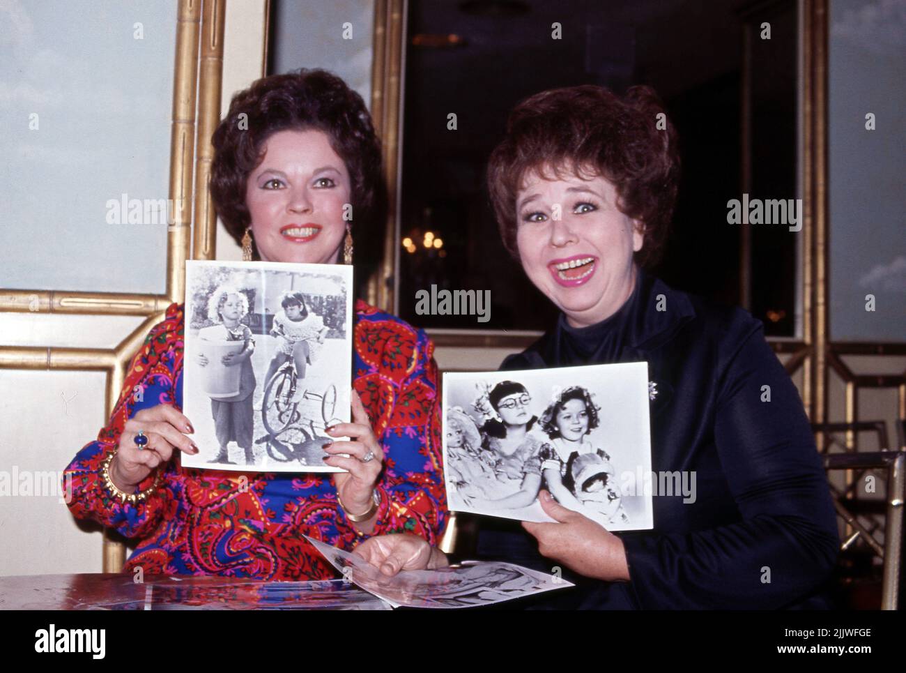 Shirley Temple Black Et Jane Withers Circa Des Années 1970 Crédit