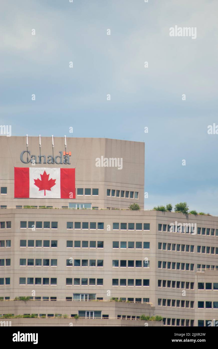 Drapeau du québec et du canada Banque de photographies et d’images à ...