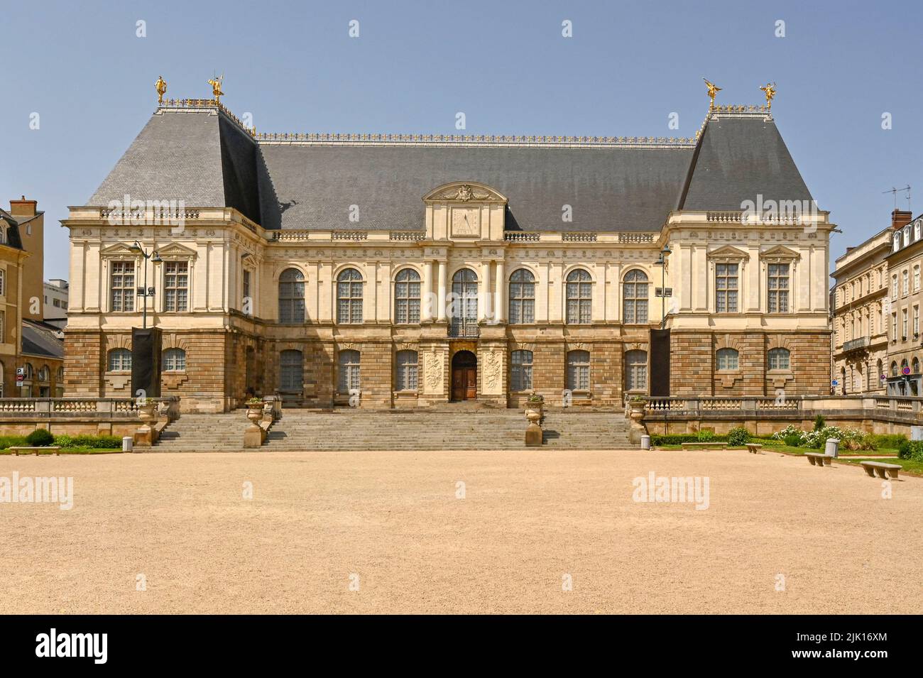 Parlement de rennes Banque de photographies et d’images à haute ...