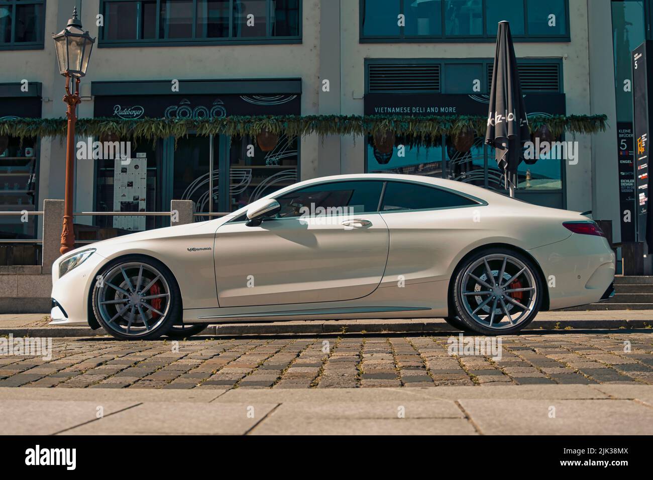 Mercedes amg v8 biturbo Banque de photographies et d’images à haute ...