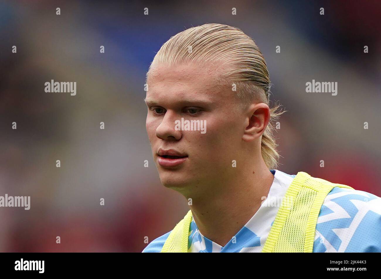 Erling Haaland de Manchester City s'échauffe avant le match du FA ...