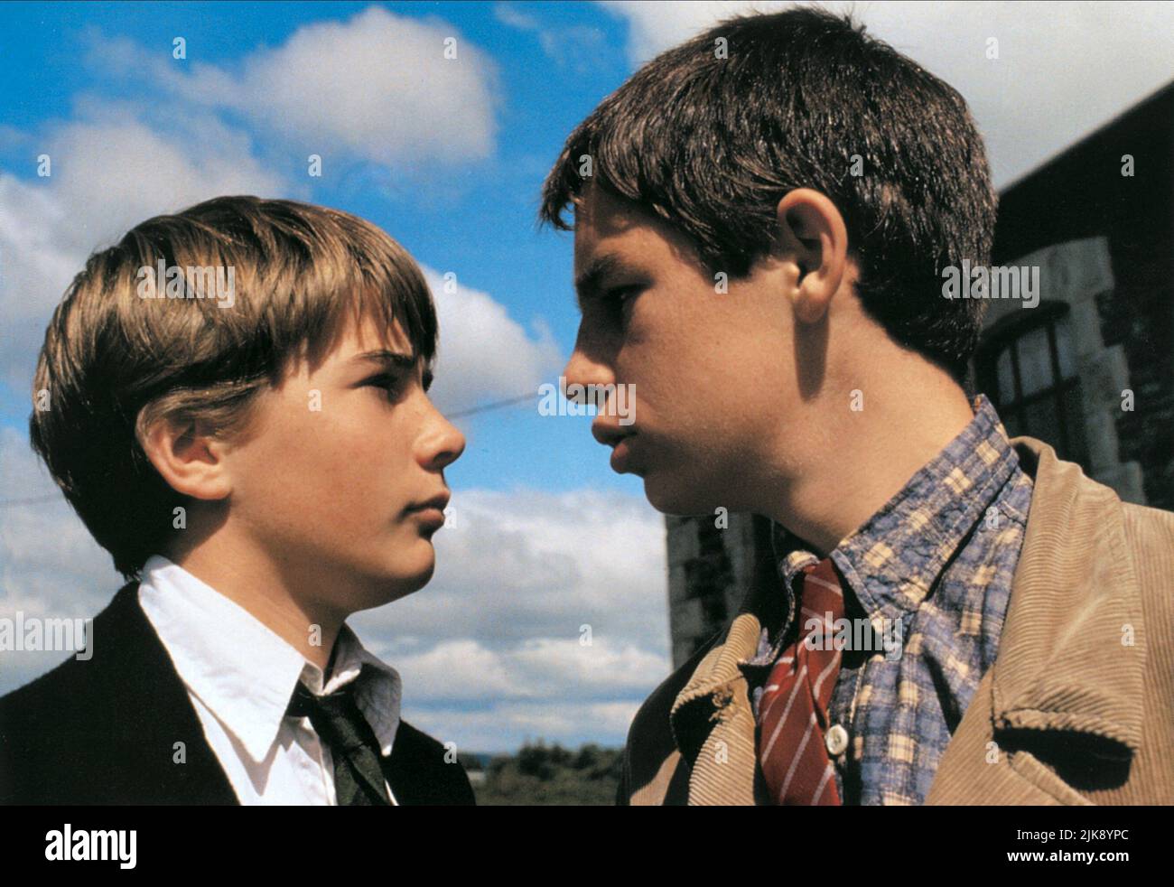 John Coffey & Gregg Fitzgerald film War of the Buttons (1992 ...