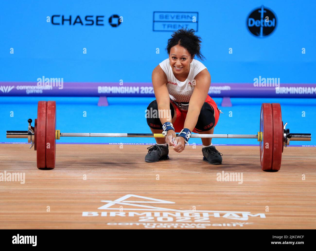 Zoe Smith, en Angleterre, réagit après avoir échoué à la course de ...