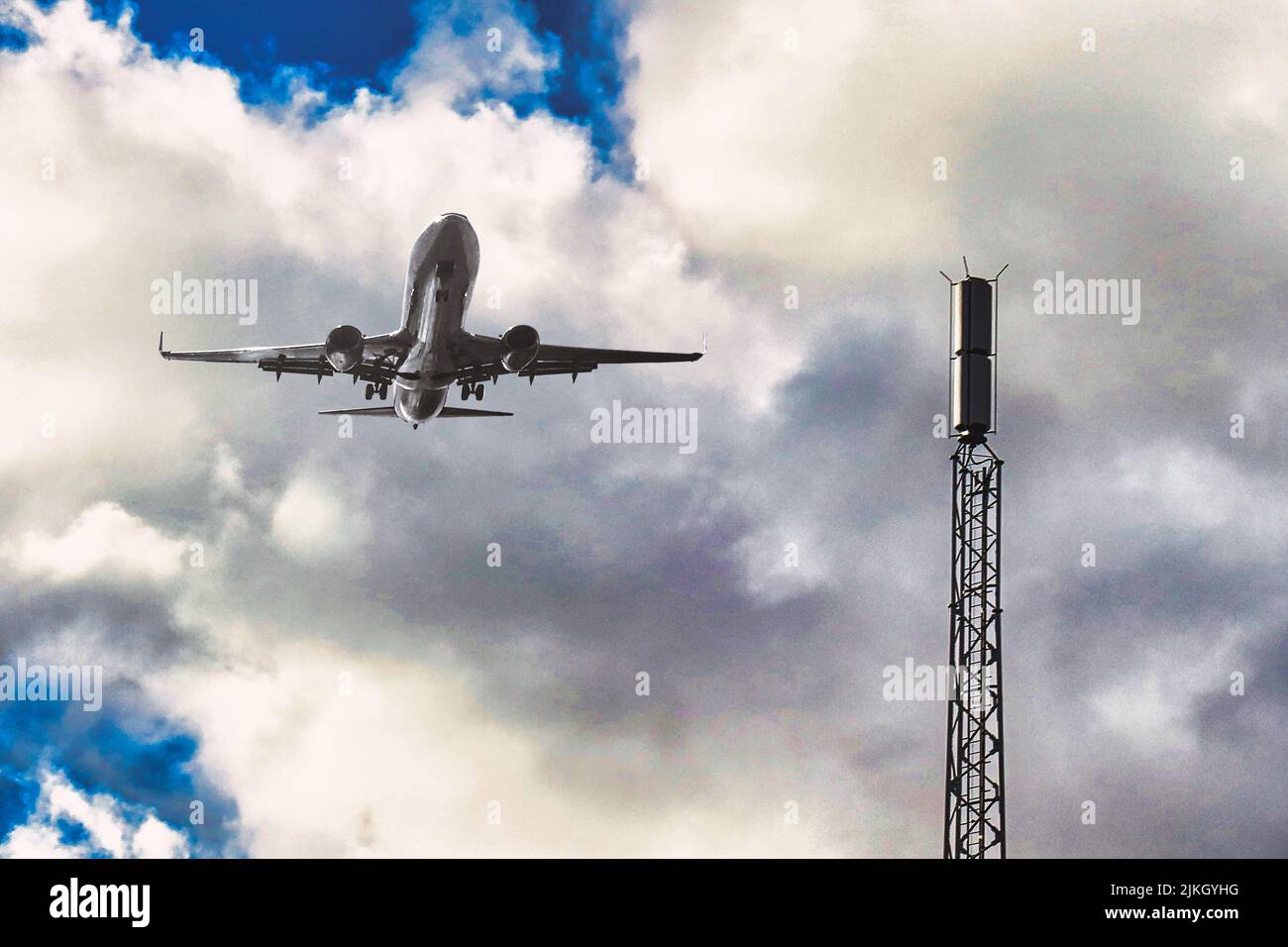 Radar airport plane Banque de photographies et d’images à haute ...