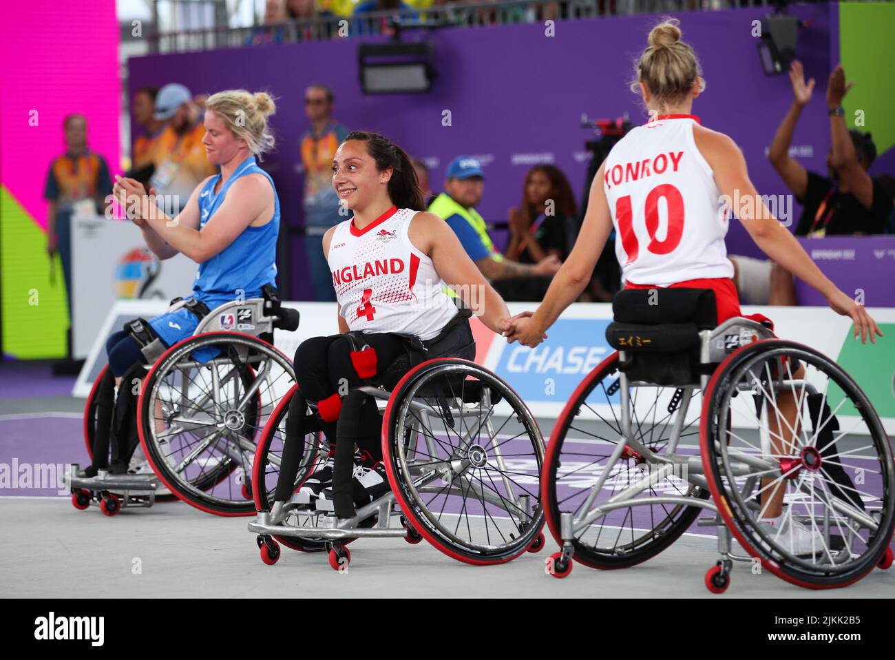 Amy conroy Banque de photographies et d’images à haute résolution - Alamy