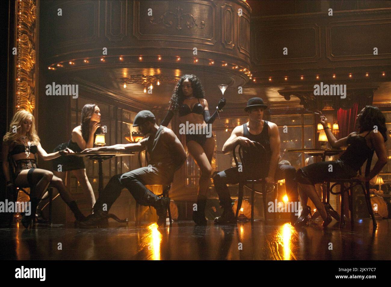 Burlesque dance Banque de photographies et d’images à haute résolution ...