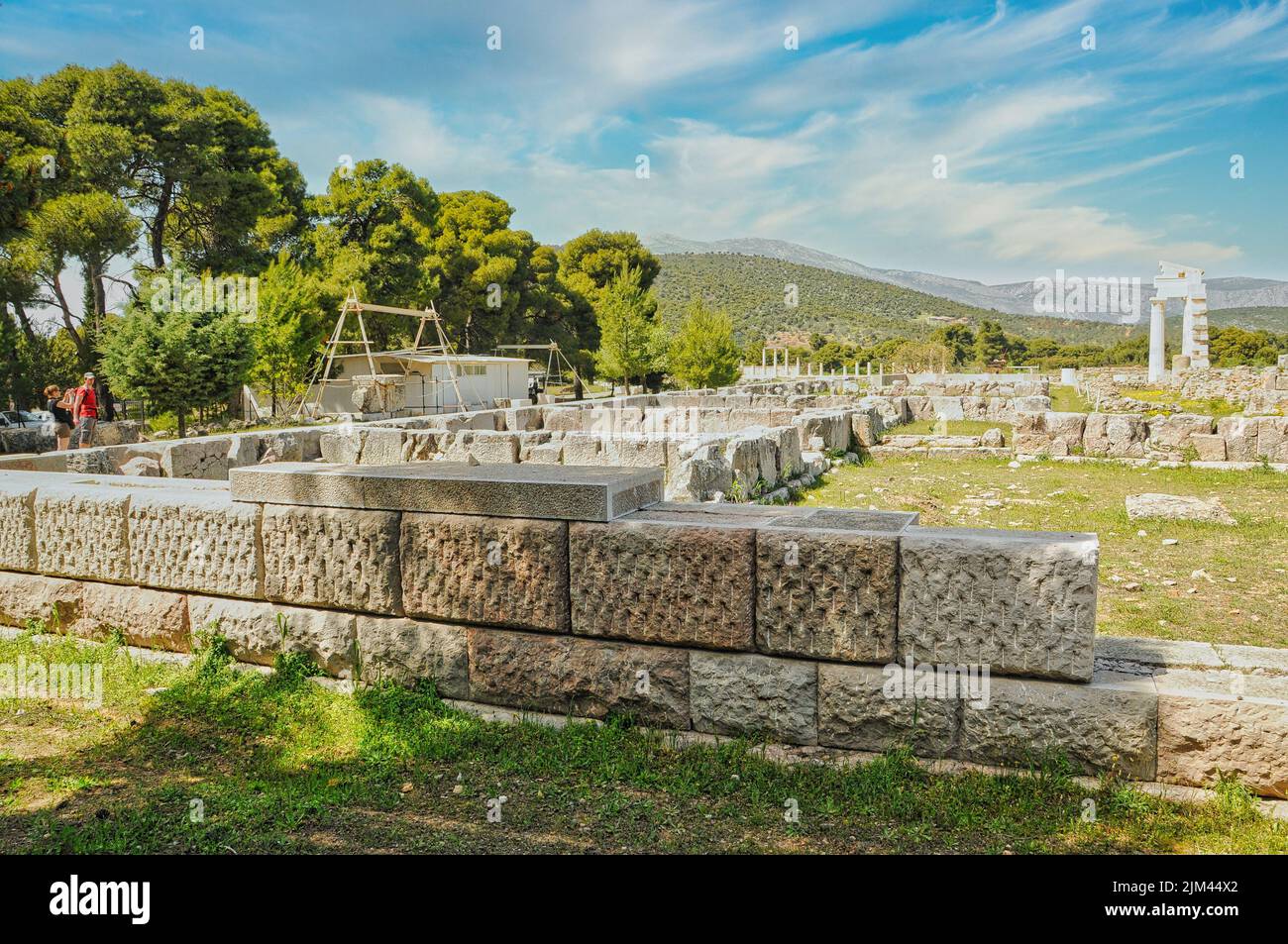 Ancient theatre of epidaurus epidavros Banque de photographies et d ...